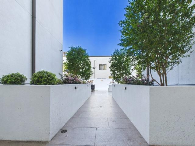 The Harper on Beverly 1 Bedroom Apartment for Rent at 3967 Beverly Blvd, Los Angeles, CA 90004 Wilshire Center Koreatown