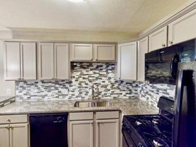 The Heights 1 Bedroom, 1 Bathroom