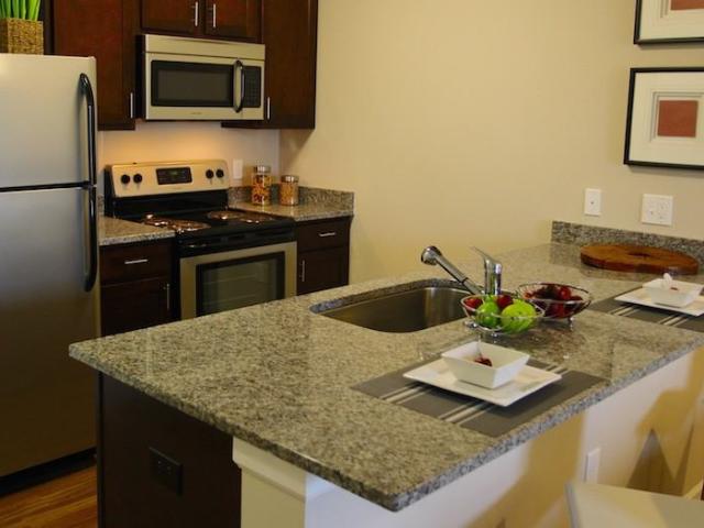 The Heights at Worthington Place 1 Bedroom Apartment for Rent at 160 W Wilson Bridge Rd, Worthington, OH 43085