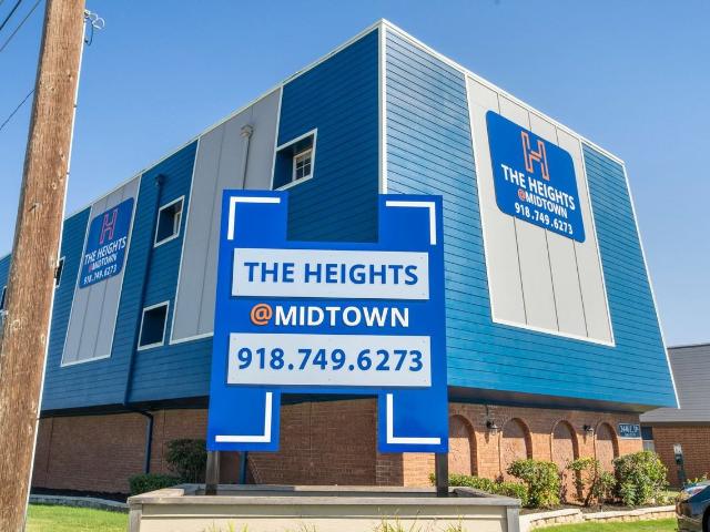 The Heights @Midtown 2 Bedroom Apartment for Rent at 2442 E 51st St, Tulsa, OK 74105 Lewis Crest