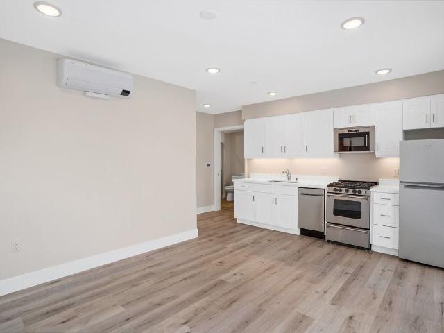 The Hendrix 1 Bedroom Apartment for Rent at 4530 Ingraham St, San Diego, CA 92109 Pacific Beach