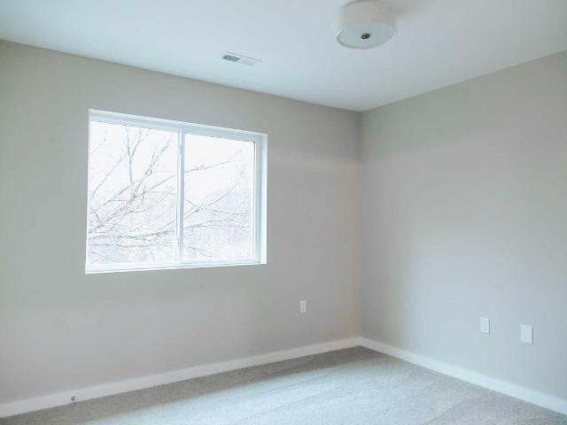 The Henley 1 Bedroom Apartment for Rent at 200 Highwood Ct, Knoxville, TN 37920 South Knoxville