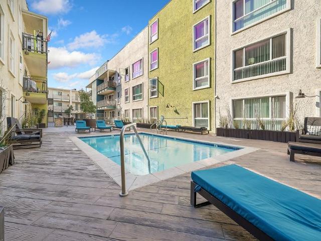 The Henley 1 Bedroom Apartment for Rent at 245 W Loraine St, Glendale, CA 91202 Verdugo Viejo