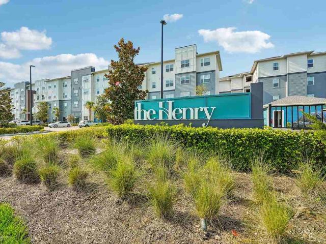 The Henry 1 Bedroom Apartment for Rent at 2995 Railside Loop, Sanford, FL 32771