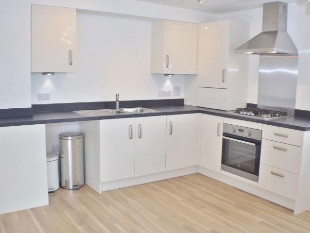 The Hereward Tower, Broadway, Peterborough PE1, 2 bed flat to rent, £1,095 pcm | PrimeLocation