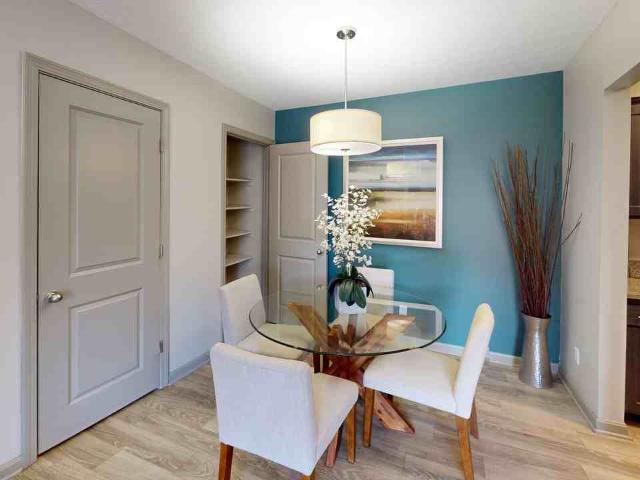 The Heritage by Fairlawn 3 Bedroom Apartment for Rent at 201 Heritage Hill Trl, Louisville, KY 40223