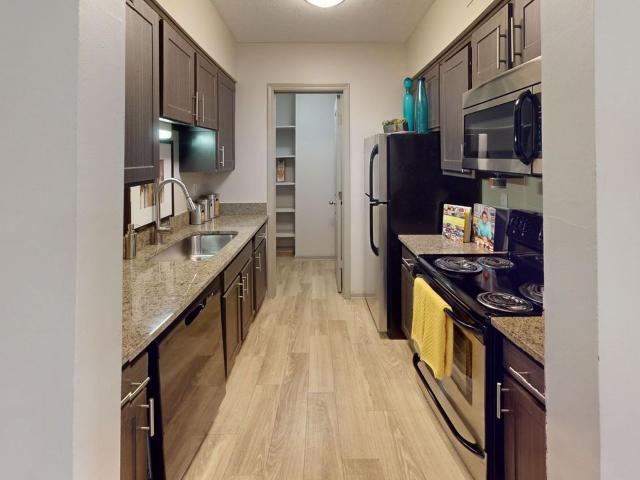 The Heritage by Fairlawn 2 Bedroom Apartment for Rent at 201 Heritage Hill Trl, Louisville, KY 40223