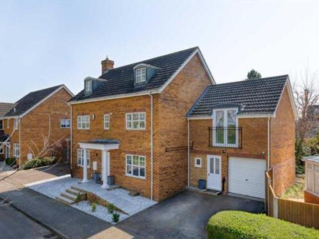 The Hermitage House Annexe, ´´church End´´, 6 Bedroom Detached