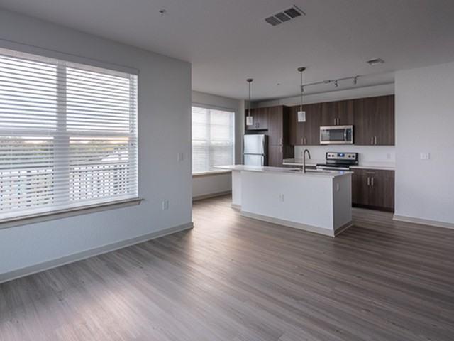 The Hite and Notch Apartments 2 Bedroom Apartment for Rent at 6307 N Nebraska Ave, Tampa, FL 33604 Old Seminole Heights