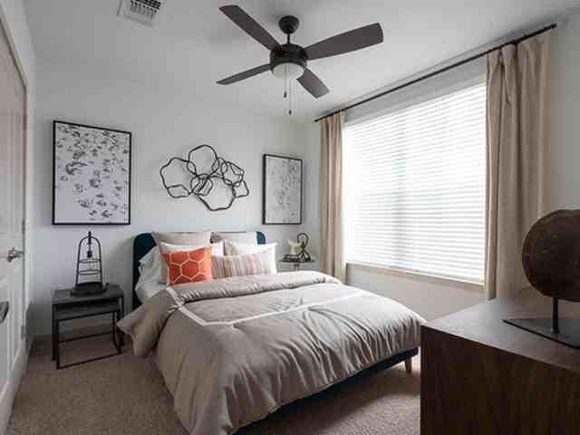 The Hite and Notch Apartments 2 Bedroom Apartment for Rent at 6307 N Nebraska Ave, Tampa, FL 33604 Old Seminole Heights