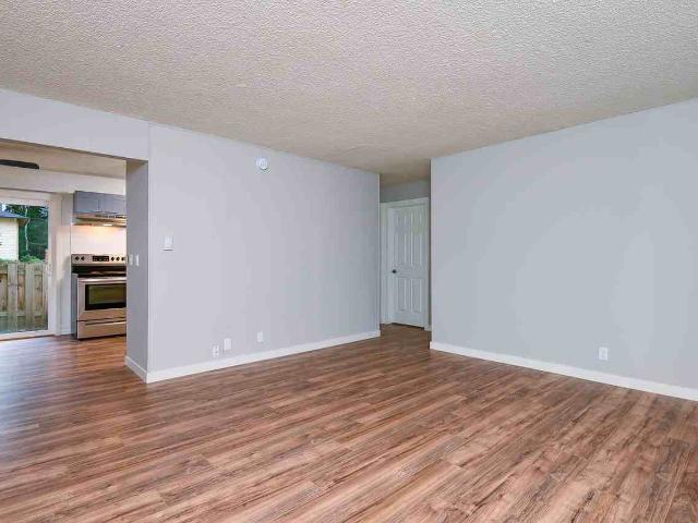 The Hideaway 2 Bedroom Apartment for Rent at 6111 Sw Beaverton Hillsdale Hwy, Portland, OR 97221 Bridlemile