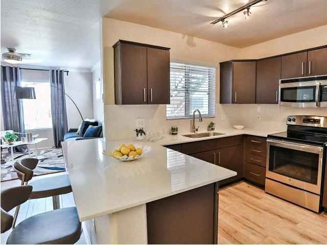 The Highland 2 Bedroom Apartment for Rent at 1601 E Highland Ave, Phoenix, AZ 85016