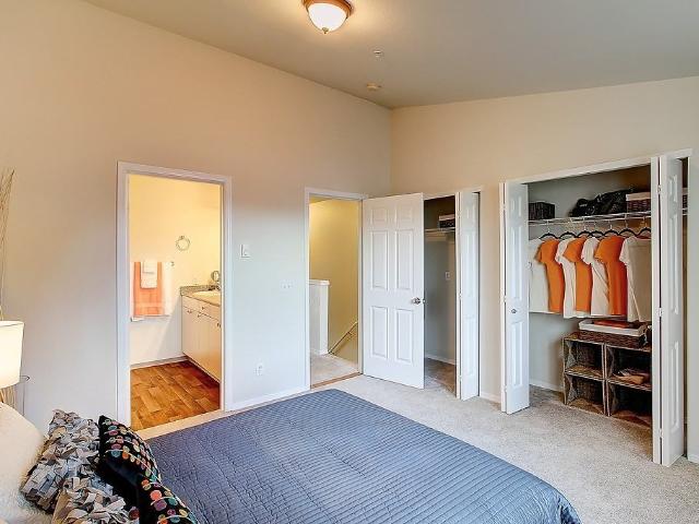 The Highlands at Wynhaven 2 Bedroom Apartment for Rent at 1460 Ne Hawthorne St, Issaquah, WA 98029 Issaquah Highlands