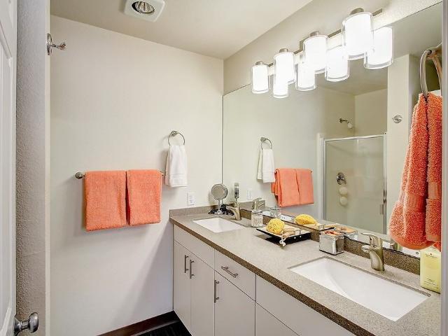 The Highlands at Wynhaven 2 Bedroom Apartment for Rent at 1460 Ne Hawthorne St, Issaquah, WA 98029 Issaquah Highlands