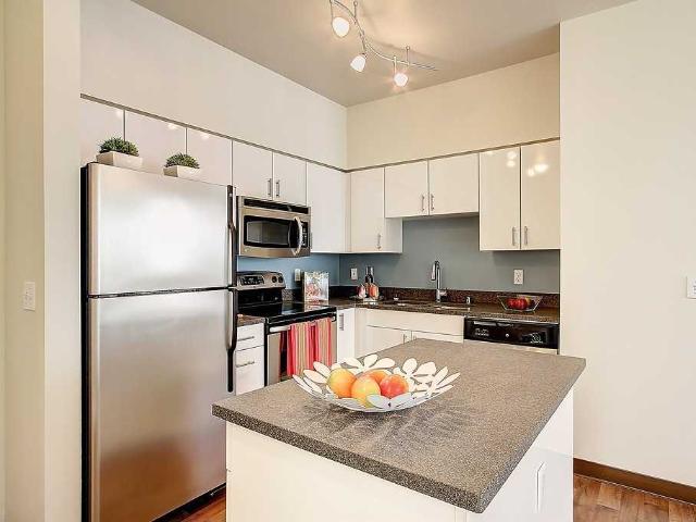 The Highlands at Wynhaven 3 Bedroom Apartment for Rent at 1460 Ne Hawthorne St, Issaquah, WA 98029 Issaquah Highlands