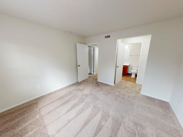 The Highlands 2 Bedroom Apartment for Rent at 1514 Bromley Dr, Fairborn, OH 45324