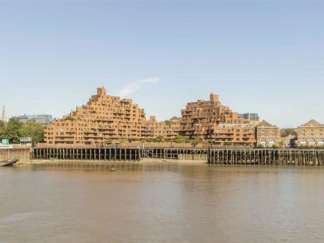 The Highway, Wapping E1W, 2 bed flat to rent, £2,900 pcm | PrimeLocation