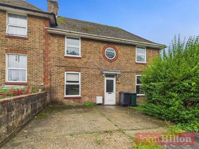 The Highway, Brighton 5 bed semi detached house to rent £2,800 pcm £646 pw