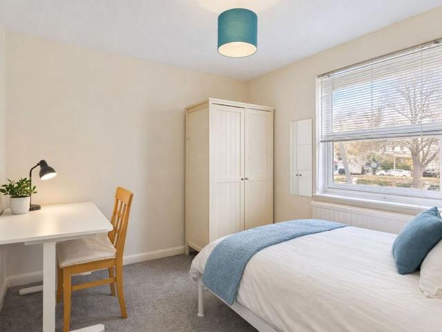The Highway, Brighton BN2, Room to rent, £518 pcm | PrimeLocation