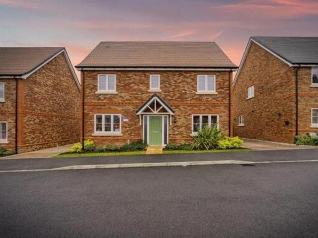 The Hill, Blunham, 4 Bedroom Detached