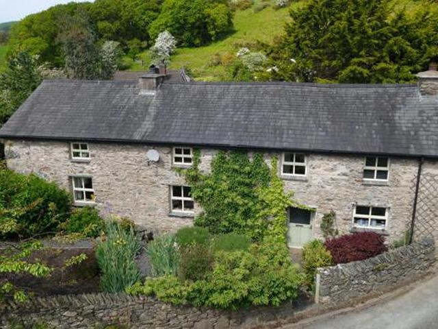 The Hill, Millom, 3 Bedroom Cottage