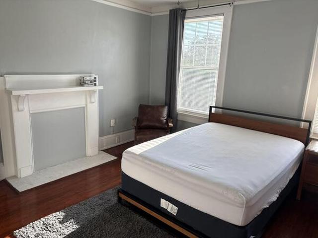 The Hillcrest House is Fully furnished house with six bedrooms and four bathrooms