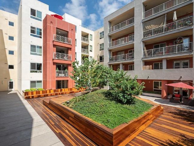 The Huxley 1 Bedroom Apartment for Rent at 1234 N La Brea Ave, Los Angeles, CA 90038 Central Hollywood