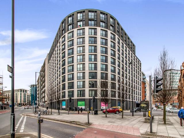 The Hub, Manchester M1, 2 bed flat to rent, £1,500 pcm | PrimeLocation