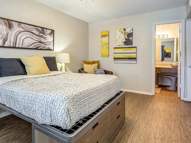 The Hub at Baton Rouge 1 Bedroom Apartment for Rent at 5151 Highland Rd, Baton Rouge, LA 70808 Highlands Perkins