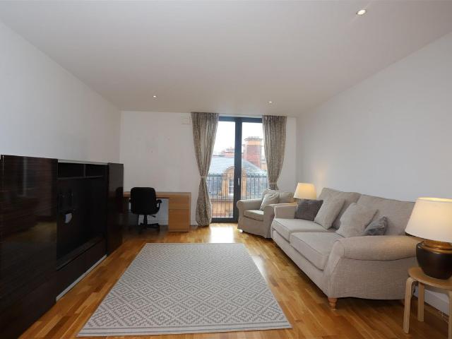 The Hub, Piccadilly Place M1, 1 bed flat to rent, £1,300 pcm | PrimeLocation