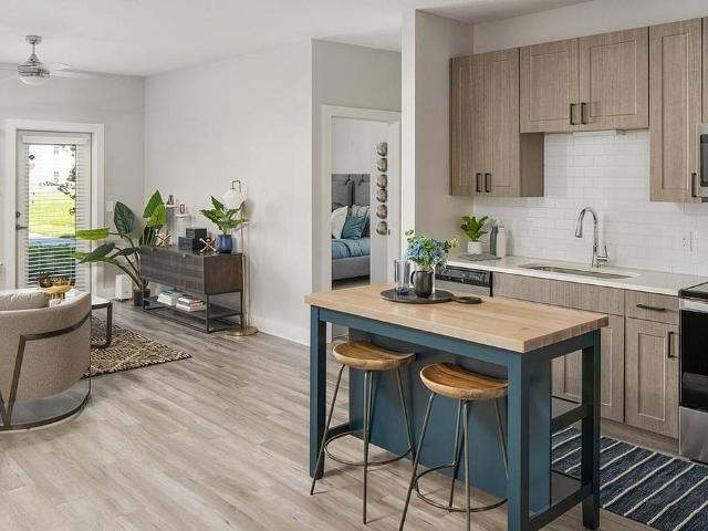 The Hudson 1 Bedroom Apartment for Rent at 464 S Kirkman Rd, Orlando, FL 32811 Kirkman North