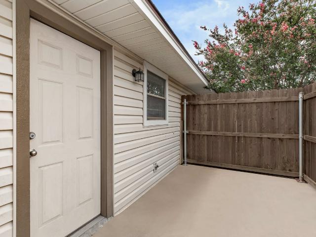 The Hunnington Townhomes 2 Bedroom Apartment for Rent at 3701 Robinhood Dr, Temple, TX 76502