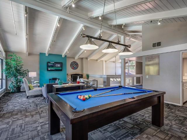 The Huntington 2 Bedroom Apartment for Rent at 8400 Edinger Ave, Huntington Beach, CA 92647 Washington