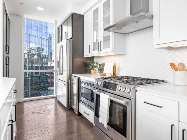 The Huntley Luxury Apartments 3 Bedroom Apartment for Rent at 1000 Park Ave Ne, Atlanta, GA 30326 North Buckhead