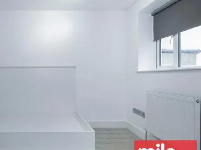 The Hyde, London, NW9 6AZ, United Kingdom | Studio apartment for rent #138592934 | Rentberry