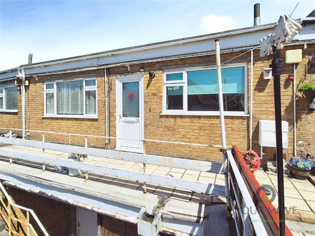 The Hydneye, Eastbourne, East Sussex BN22, 2 bed flat to rent, £950 pcm | PrimeLocation