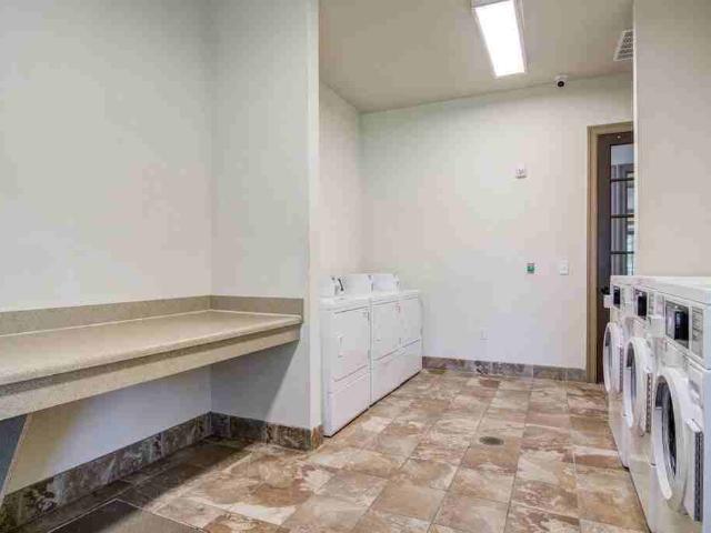 The Infield Lofts 1 Bedroom Apartment for Rent at 1110 Ballpark Ln, Lawrenceville, GA 30043