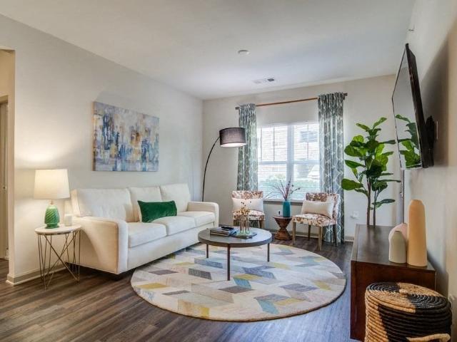 The Infield Lofts 2 Bedroom Apartment for Rent at 1110 Ballpark Ln, Lawrenceville, GA 30043