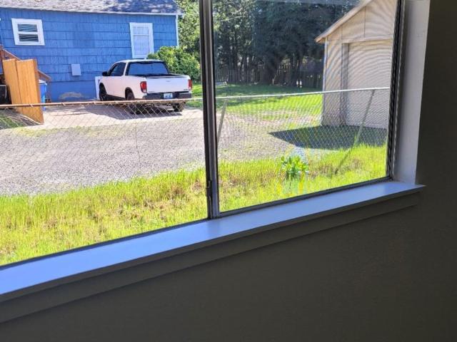 The ideal space to balance life, work and play. One bedroom home in the Arnada Neighborhood, close to uptown Vancouver! 1 Bedroom Apartment for Rent at 715 E 19th St, Vancouver, WA 98663 Arnada