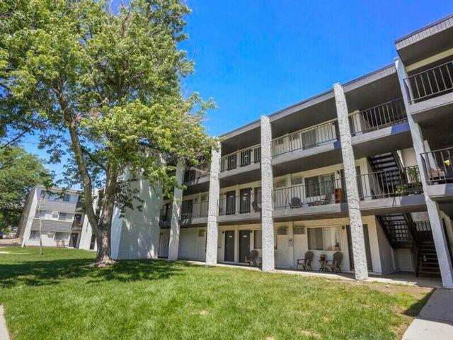 The Iris 2 Bedroom Apartment for Rent at 9700 W 51st Pl, Arvada, CO 80002 Arvada Plaza Area