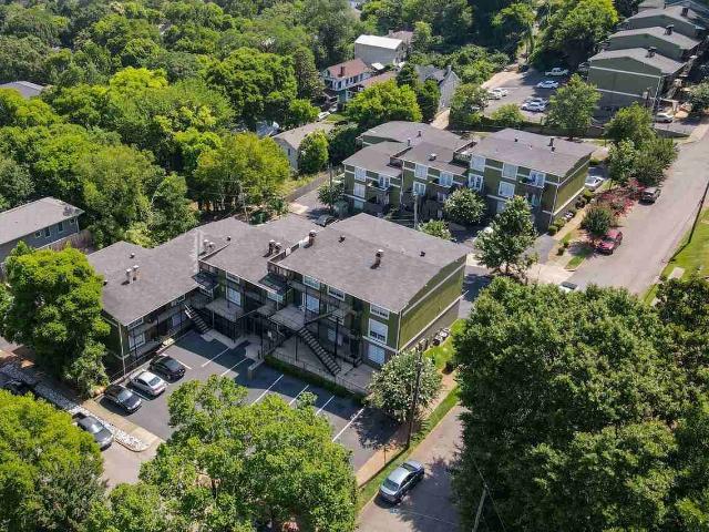 The Irish 1 Bedroom Apartment for Rent at 1200 18th Ave S, Birmingham, AL 35205 Five Points South