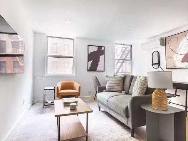 The Ivy, 184 Prince St, So Ho 1 Bedroom 1 Bath