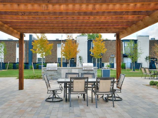 The Izzy 3 Bedroom Apartment for Rent at 8557 Candlewood Dr, Oklahoma City, OK 73132 Britton Court Yard