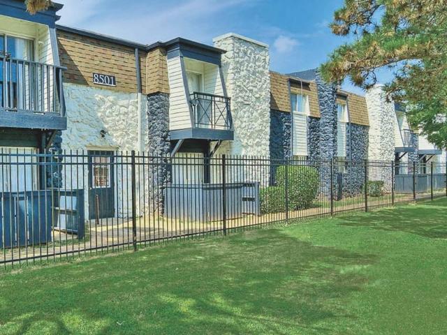 The Izzy 3 Bedroom Apartment for Rent at 8557 Candlewood Dr, Oklahoma City, OK 73132 Britton Court Yard