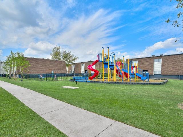 The Izzy 3 Bedroom Apartment for Rent at 8557 Candlewood Dr, Oklahoma City, OK 73132 Britton Court Yard