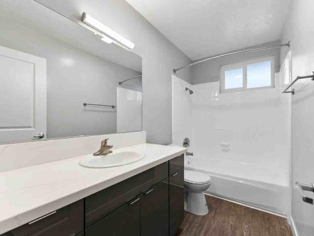 The Jackson 1 Bedroom Apartment for Rent at 2965 E Jackson Ave, Anaheim, CA 92806 The Canyon