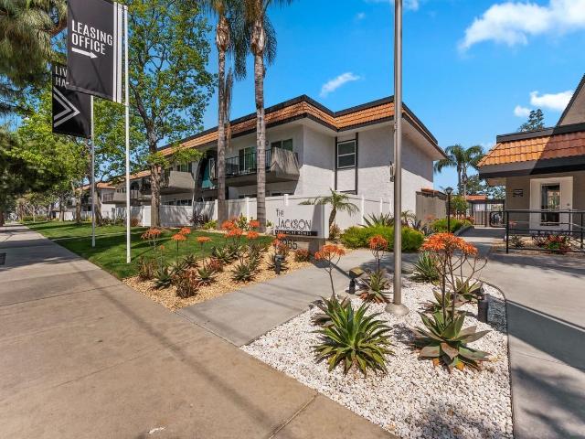 The Jackson 1 Bedroom Apartment for Rent at 2965 E Jackson Ave, Anaheim, CA 92806 The Canyon