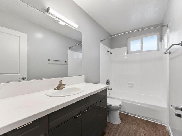 The Jackson 2 Bedroom Apartment for Rent at 2965 E Jackson Ave, Anaheim, CA 92806 The Canyon