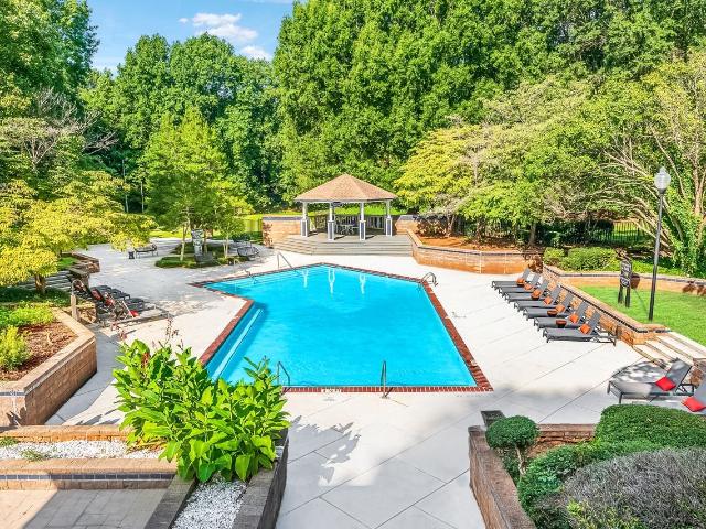 The Jade Charlotte 2 Bedroom Apartment for Rent at 5600 Paces Glen Avenue, Charlotte, NC 28212 North Sharon Amity