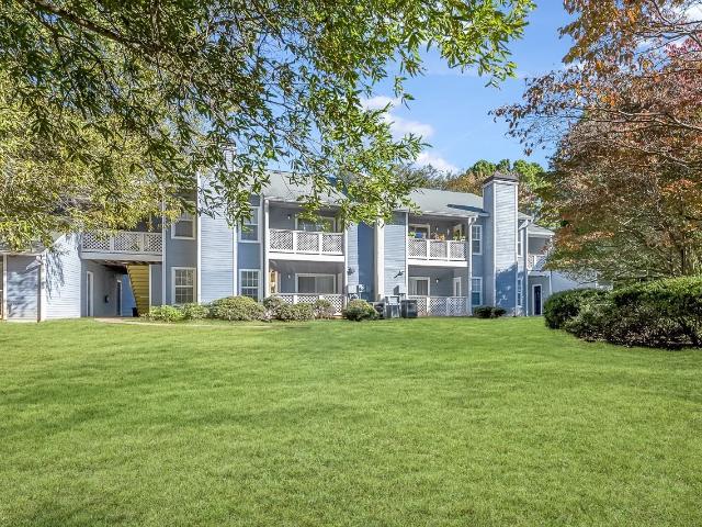 The Jade Charlotte 2 Bedroom Apartment for Rent at 5600 Paces Glen Avenue, Charlotte, NC 28212 North Sharon Amity